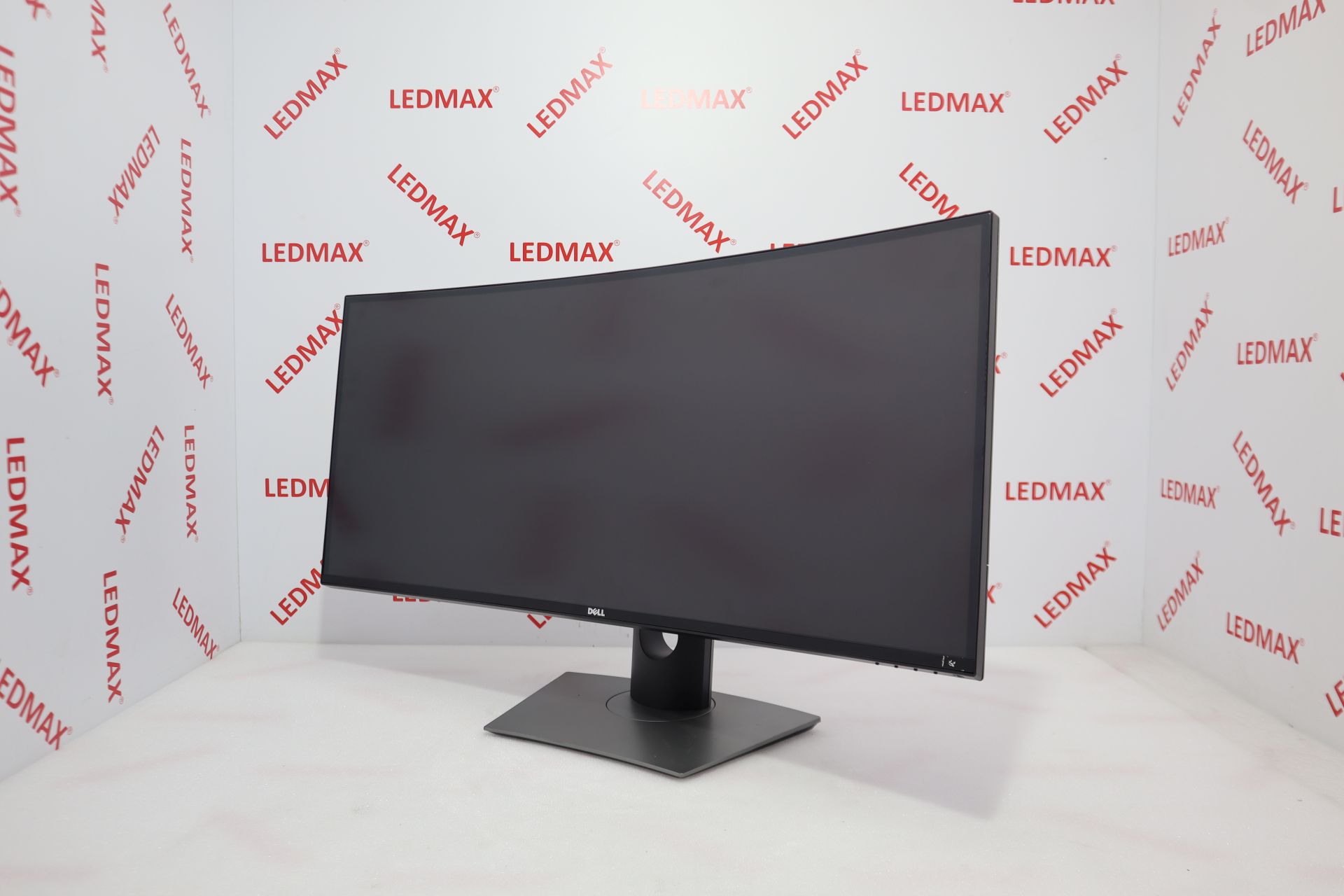 LedMax Electronics | Wholesale Refurbished Computer Desktops